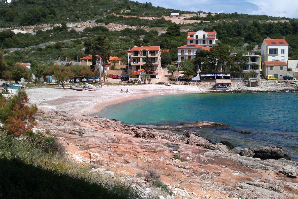 Milna: A Quaint Little Town on Hvar Island » BWAB